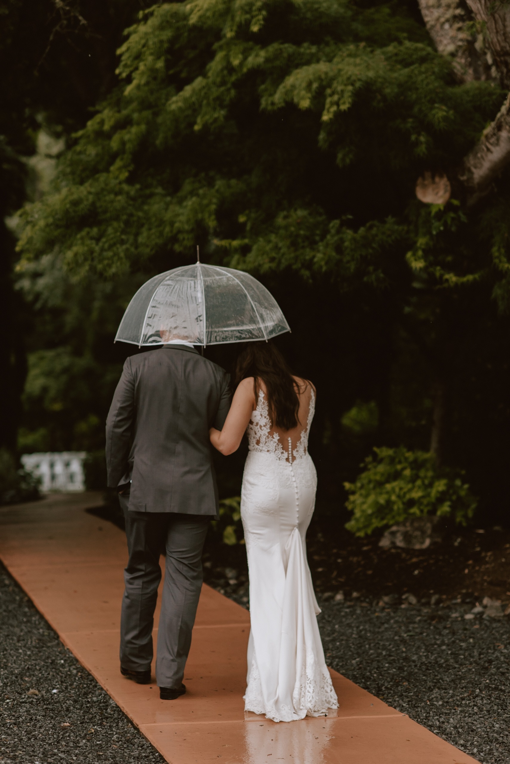 Rainy Day Weddings – Little Blue Bird Events